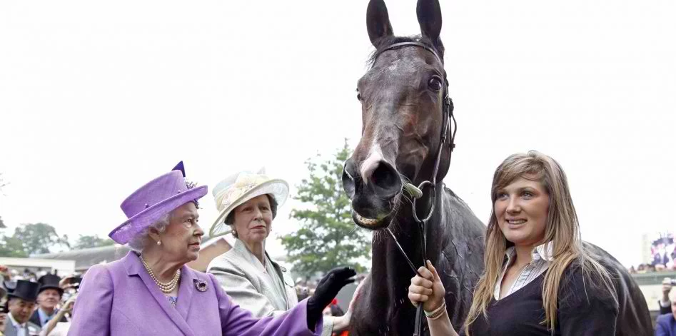 All the Queen’s horses! Our top 5 champions owned by The Queen - Great ...