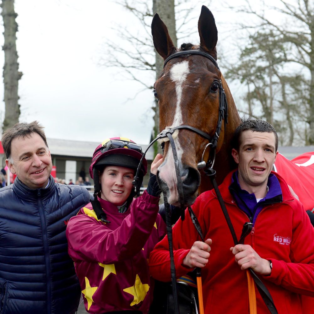 Revelling in Retirement - Mon Mome - Great British Racing