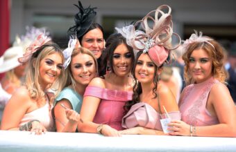 Ladies Days At The Races - Great British Racing
