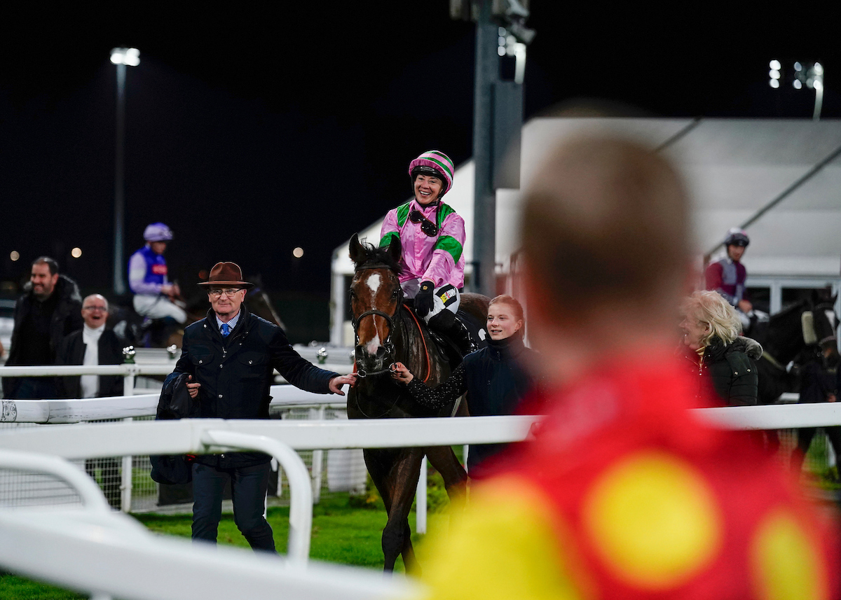 Hayley Turner - First British Woman To 1000 Winners - Great British Racing
