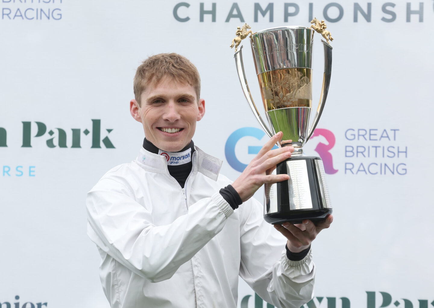 Who Will Win The 2024/25 Jump Jockeys' Championship? - Great British Racing