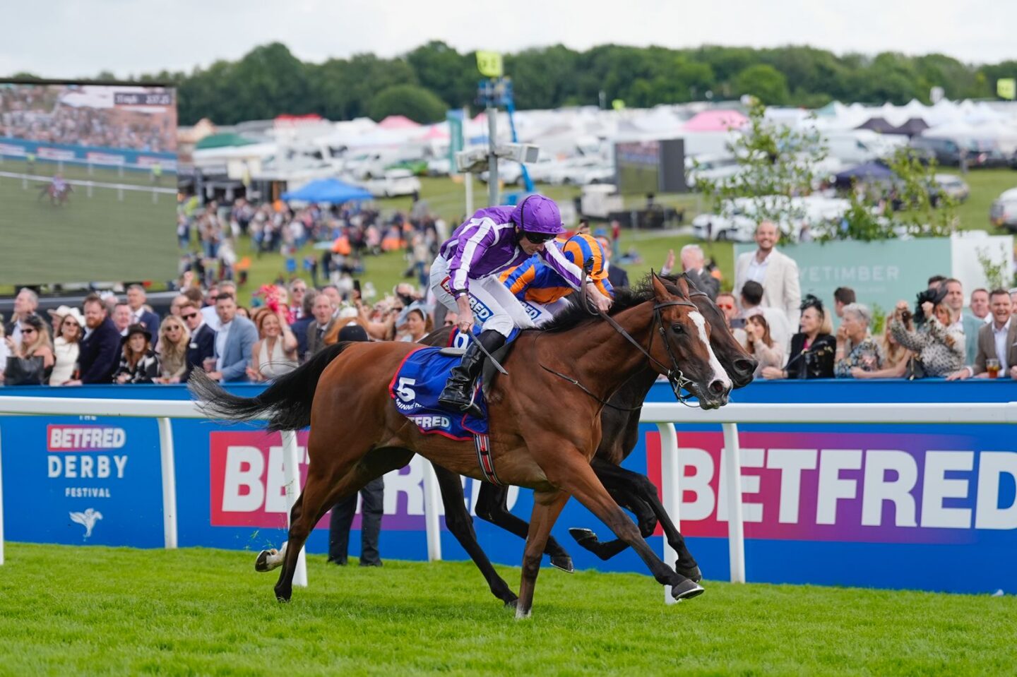 Your Guide to The Derby Festival - Great British Racing
